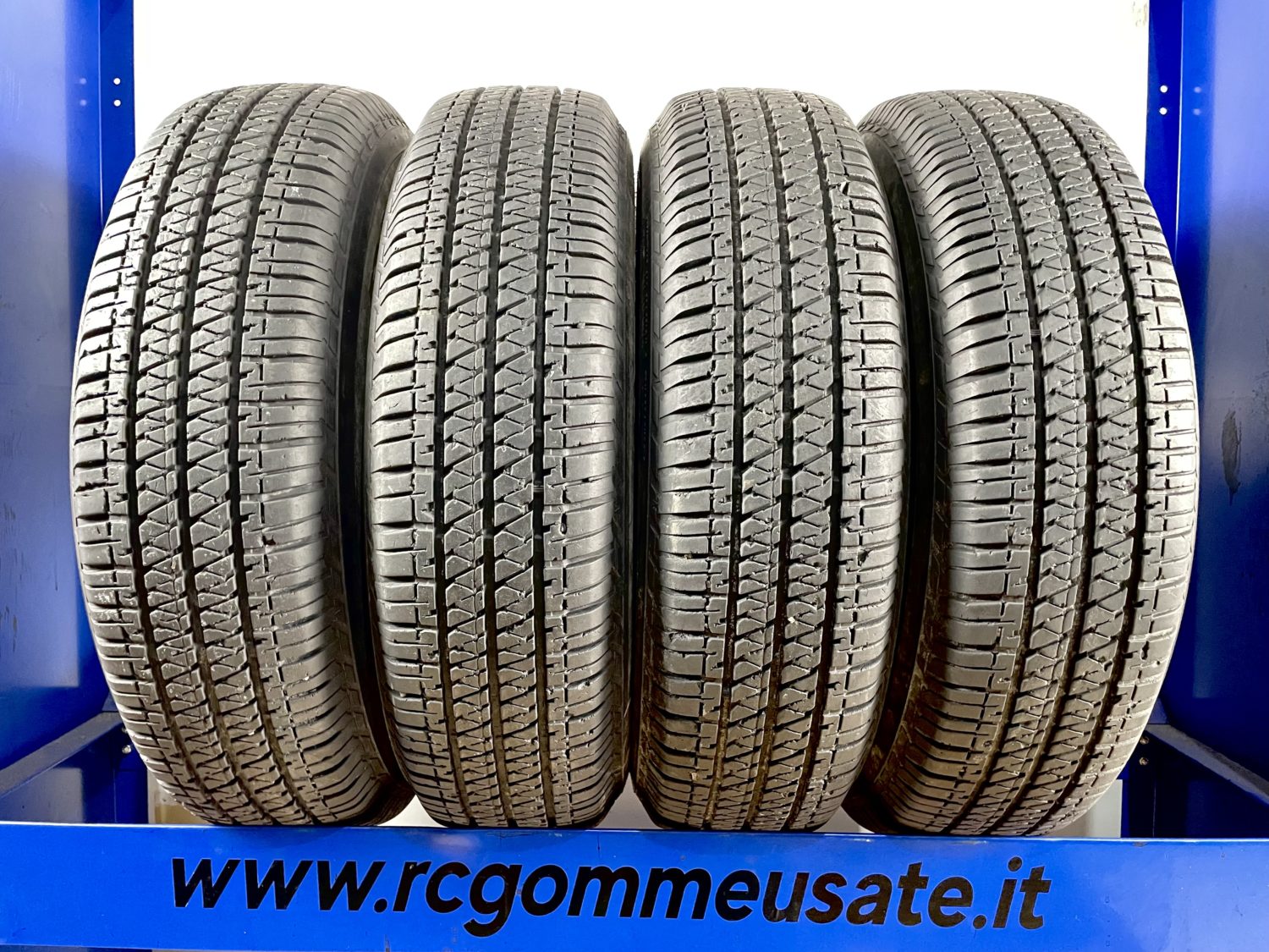 Pneumatici Bridgestone 195/80 R15 96S M+S | RC Gomme Usate